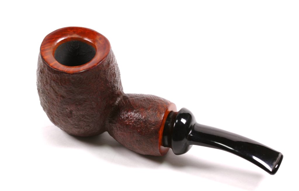 Tatsuo Tajima`s pipes. A perfect combination of functionality and ...