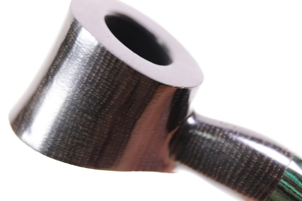 Trever Shane Talbert: MORTA DREAM - Tobacco Pipes Japan